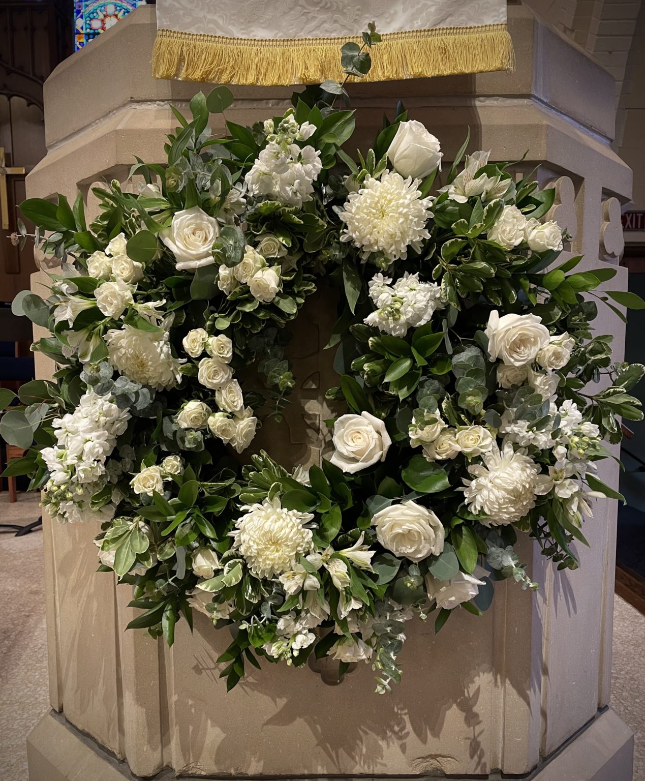 Standing Wreaths • Bella Rosa Market